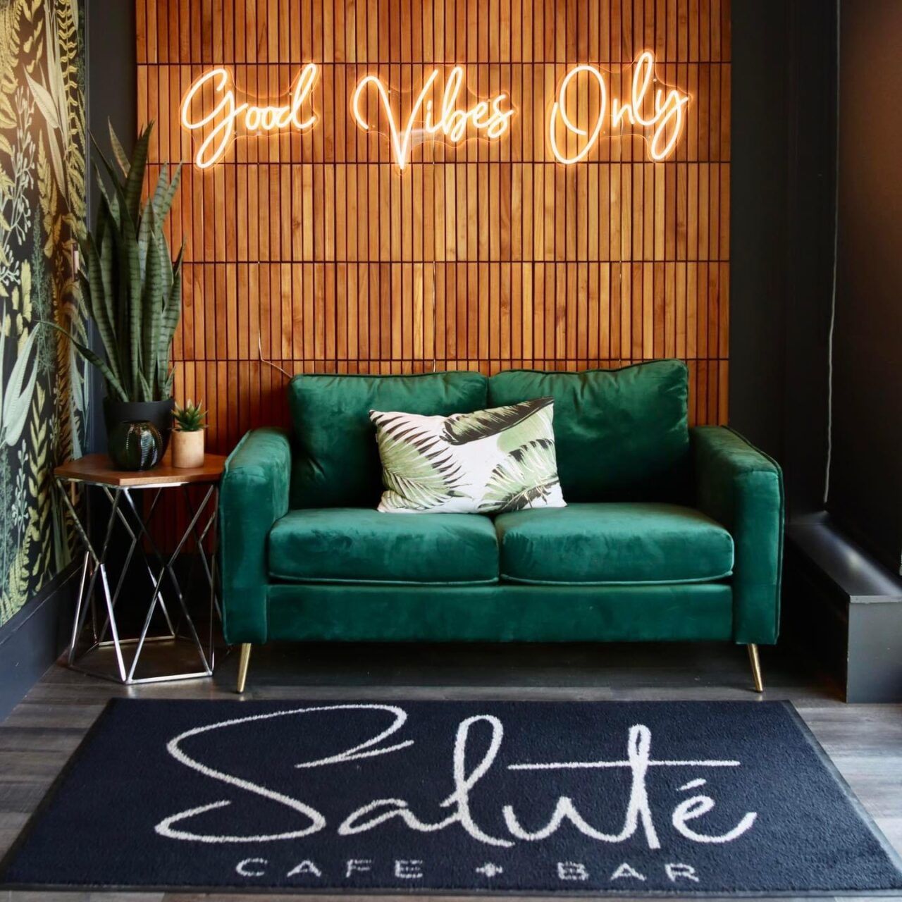 Salute | Resto + Bar